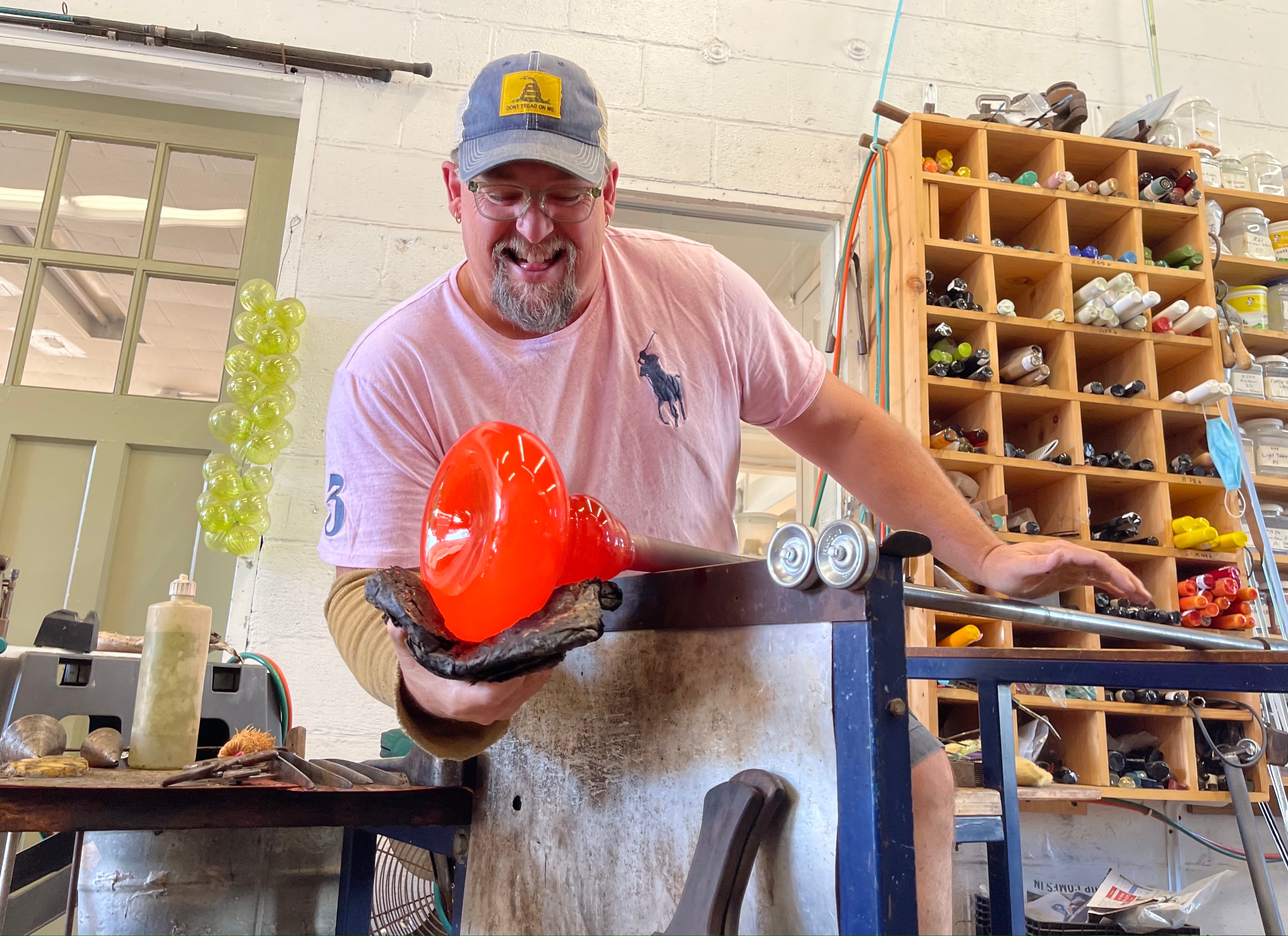 Dan Jennings – The Glass Station Studio and Gallery