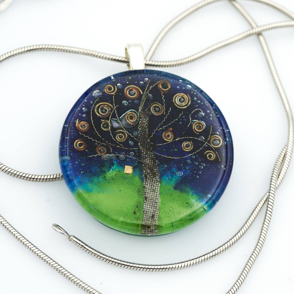 Dream Tree Medallion – The Glass Station Studio and Gallery
